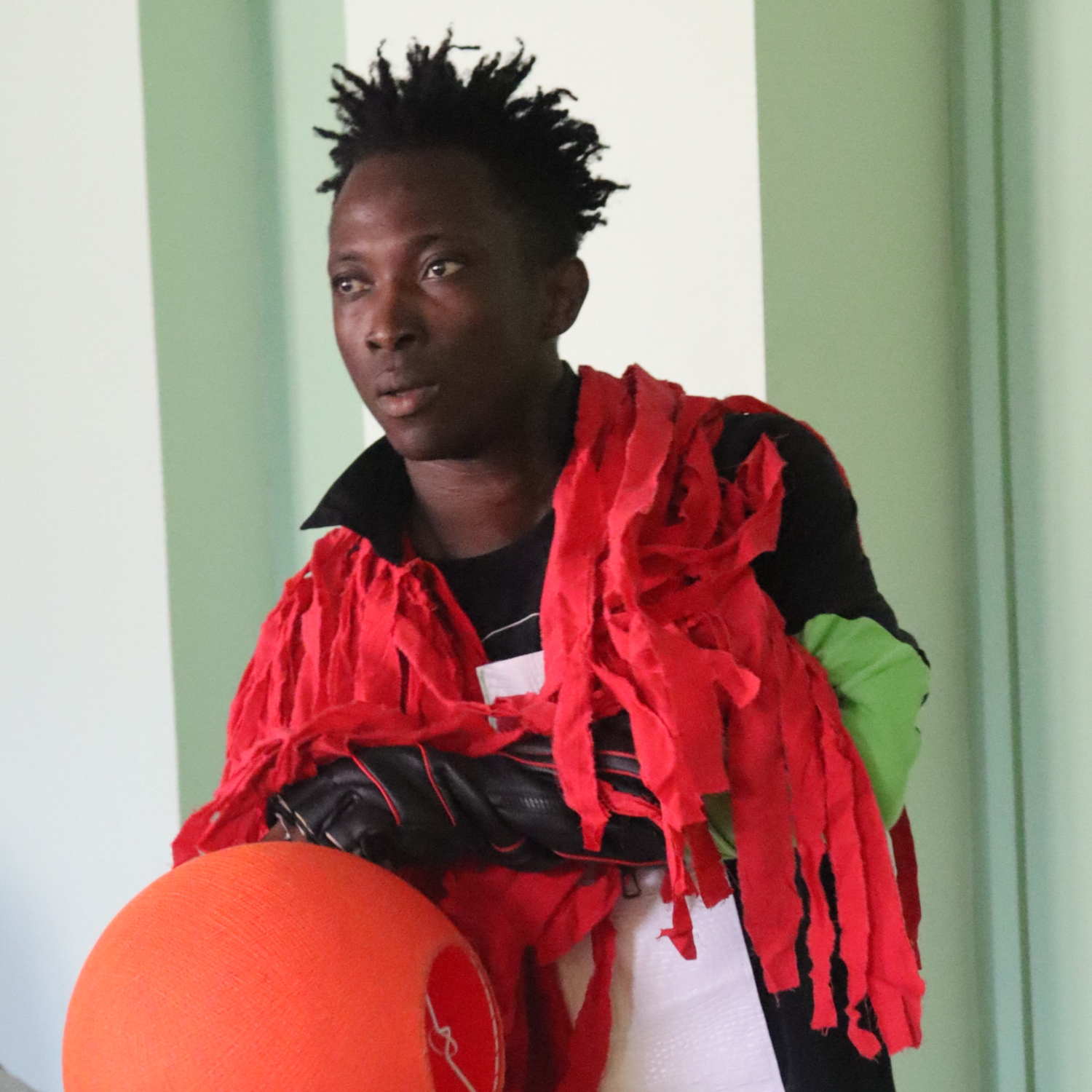 Ousmane Bah - Cie Moakosso - Hip Hop freestyle dance company